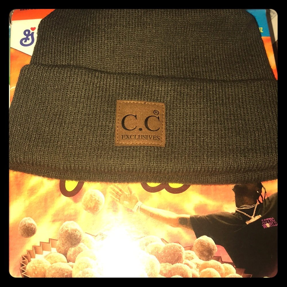 Men’s Cc Exclusive * Rare And Authentic * - Gem